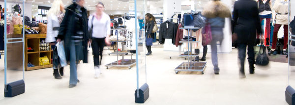 10 signs of suspicious shoplifting behaviour - Security Tags